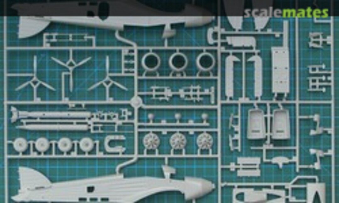 Contents for SM 79 Sparviero, Italeri 1225 (2003) - In-box reviews